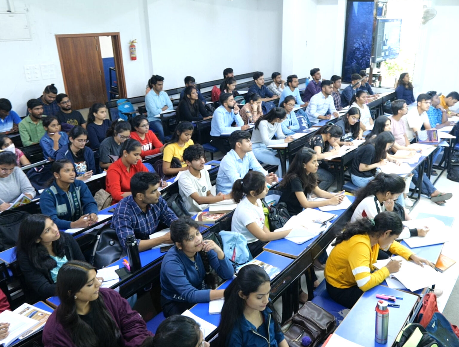 CSEET May 2025 Free CSEET Online Video Lectures & Face to Face Classes - Unique Academy For Commerce